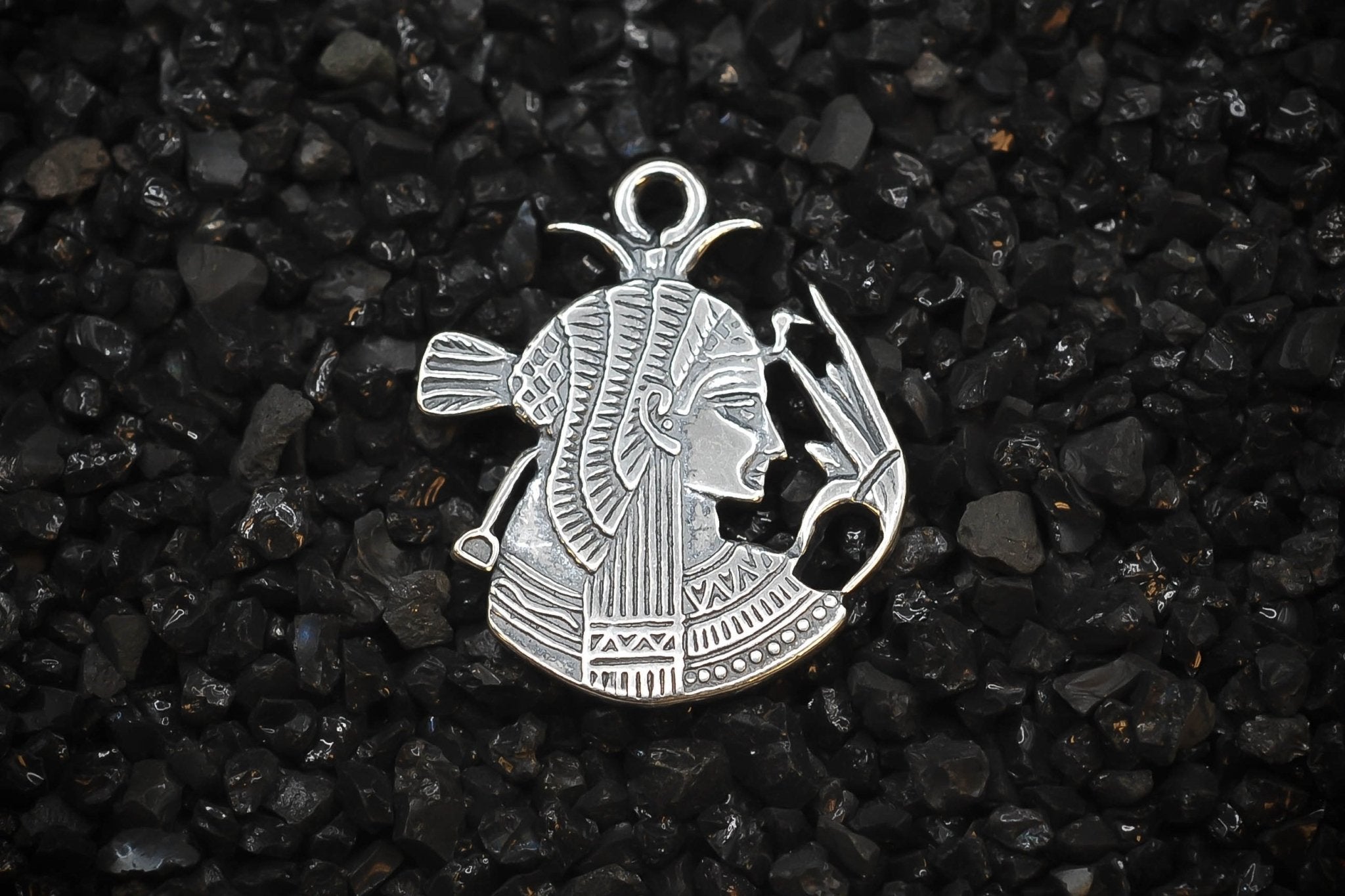 Cleopatra Queen of Ancient Egypt Side Profile Charm | 925 Sterling Sil